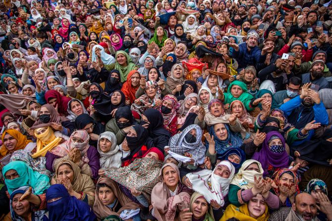 Start your week smart: Winter storm, Musk’s DOGE, Israeli hostages, consumer watchdog, Alaska ...