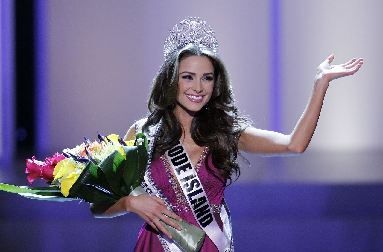 Miss Rhode Island Wins Miss Usa Crown Cnn
