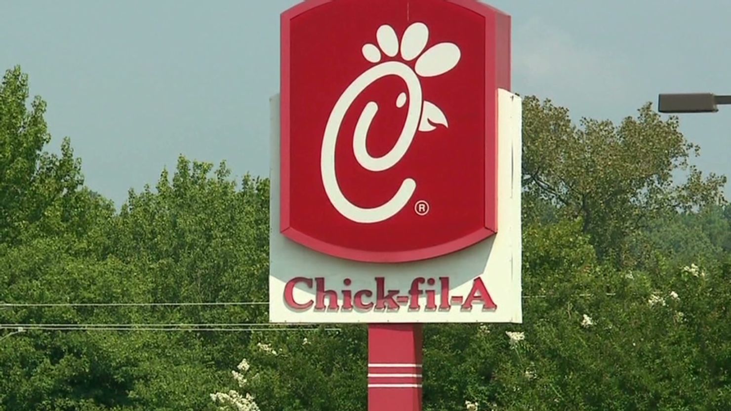Pride Group Chick Fil A Doesnt Fund Most Divisive Groups Cnn