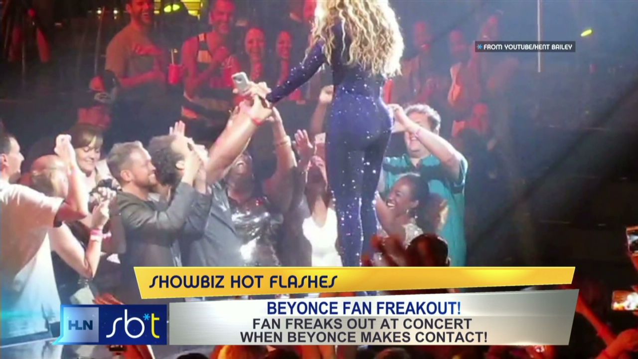 Beyonce Concert Flashes