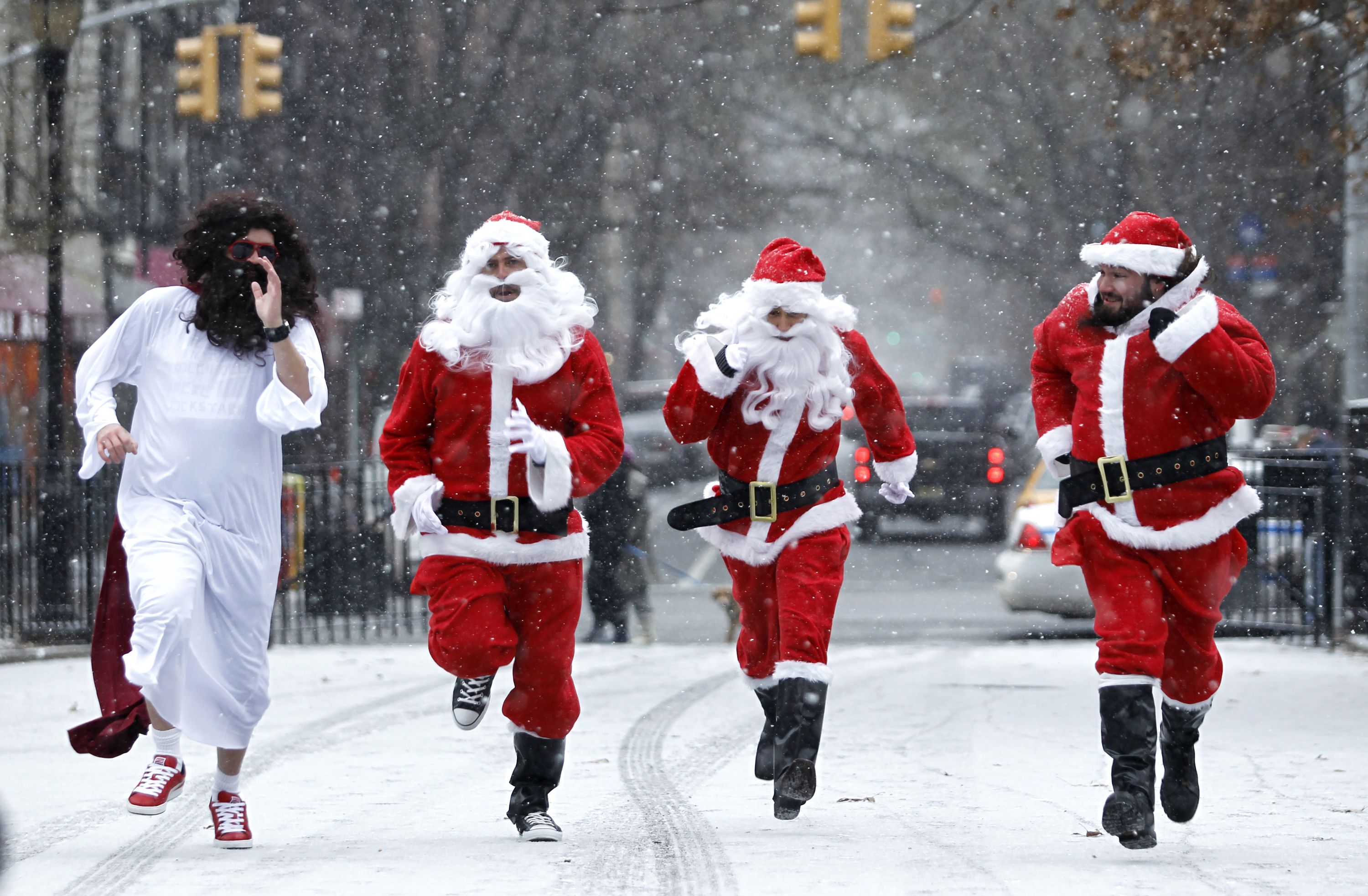Santa Jogging