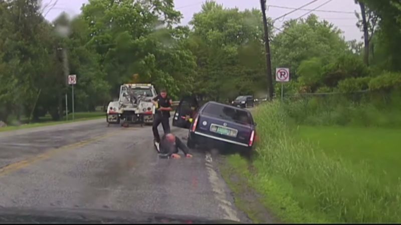 Routine Traffic Stop Turns Physical Cnn