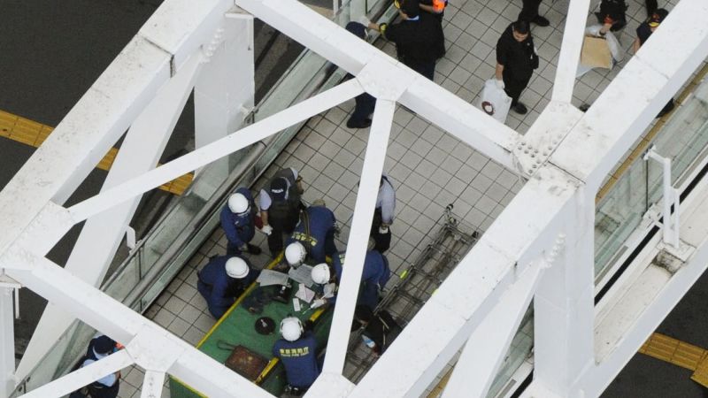 Japanese debate intensifies as man sets himself alight | CNN Japanese debate intensifies as man sets himself alight | CNN