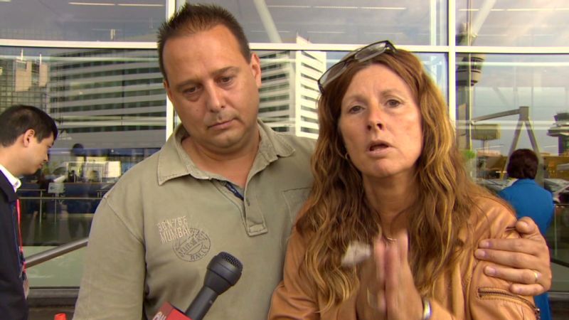 Mh17 Plane Crash Victims Families Send Bodies Home Cnn
