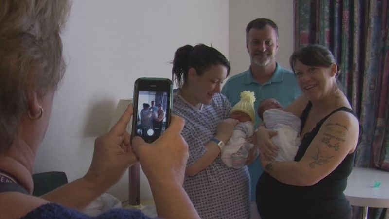 Mom Daughter Give Birth On Same Day And At Same Hospital Cnn