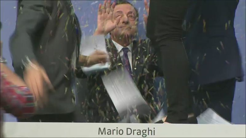 Mario Draghi attacked by activist at ECB meeting | CNN Business Mario Draghi attacked by activist at ECB meeting | CNN Business