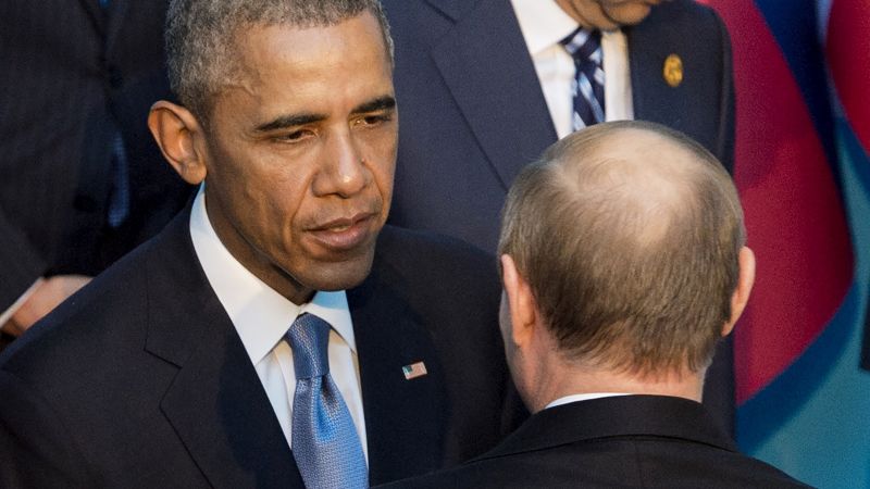 Barack Obama Vladimir Putin Huddle In Wake Of Paris Attacks Cnn Politics
