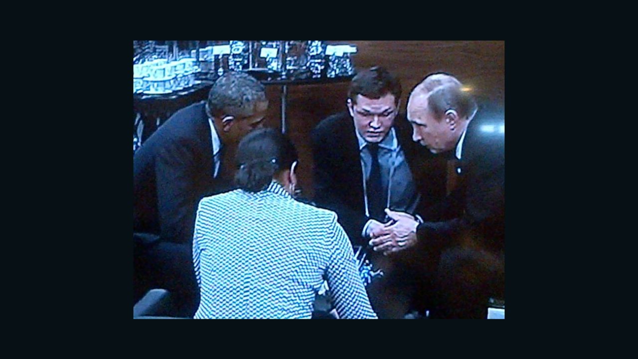 After Paris Attacks Barack Obama And Vladimir Putin Huddle On Syria
