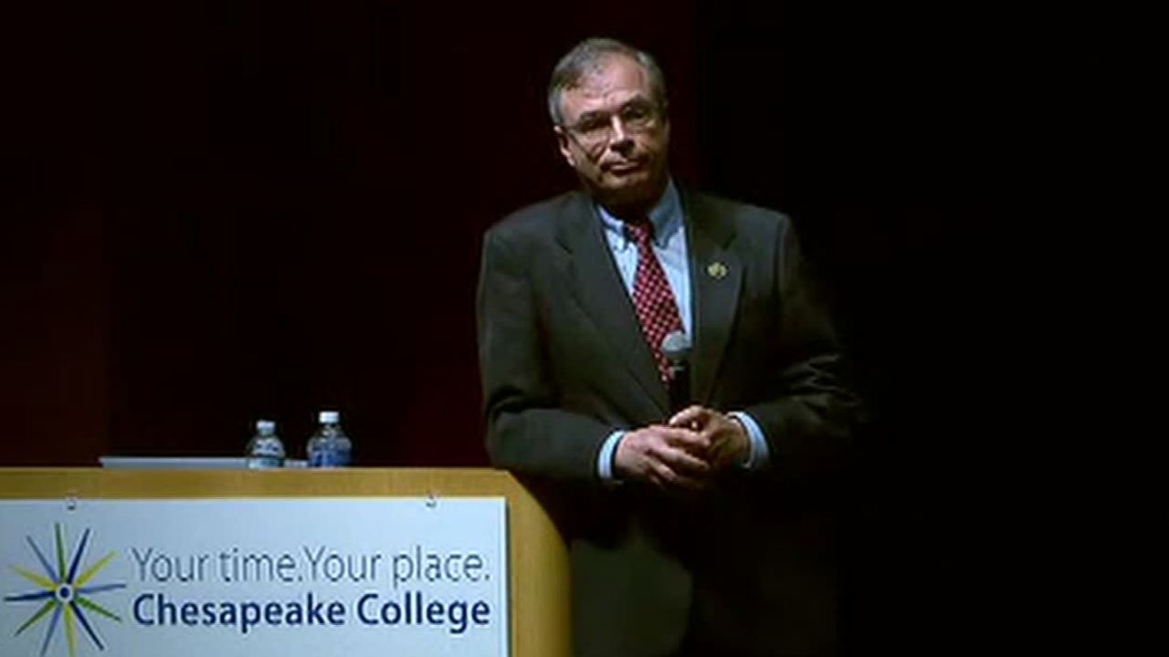 Protesters bruise GOP lawmaker’s wrist, his office says | CNN Politics