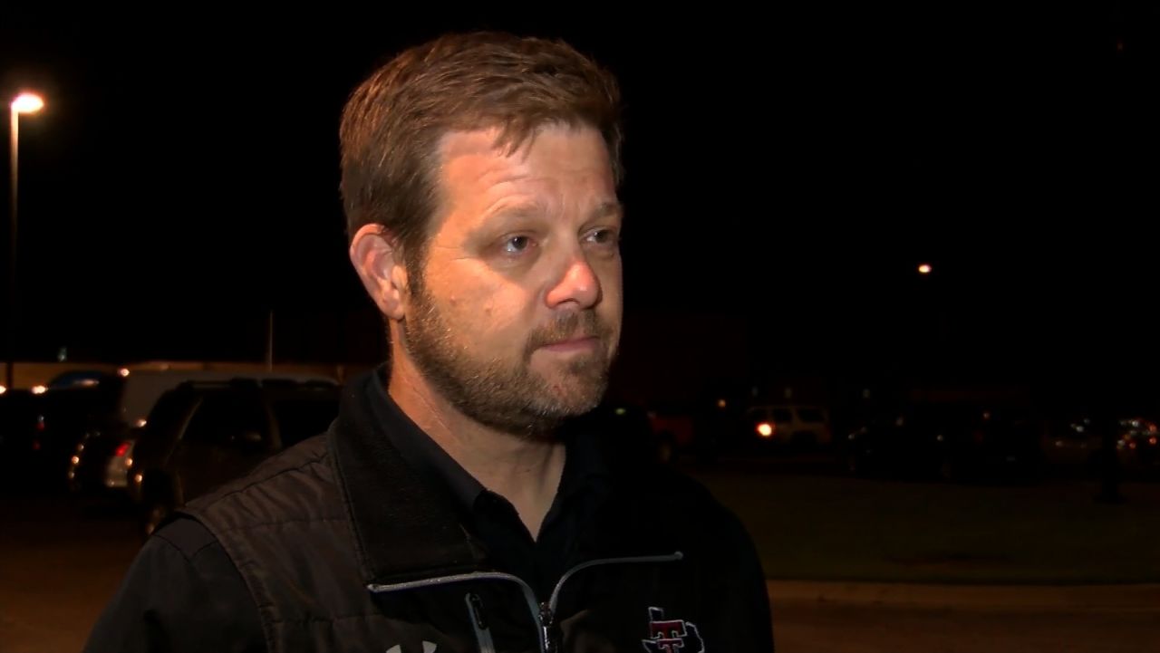 Texas Tech Police Officer Fatally Shot Cnn