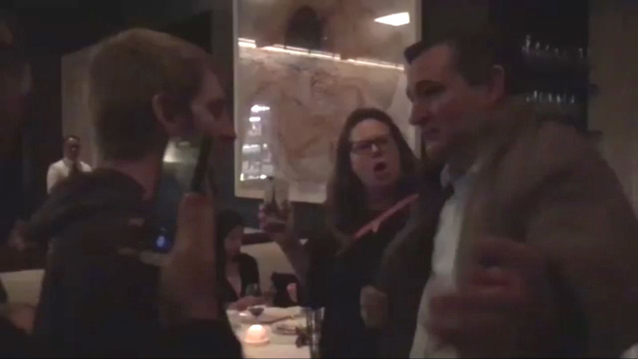 Ted Cruz forced from restaurant amid Kavanaugh drama | CNN Politics