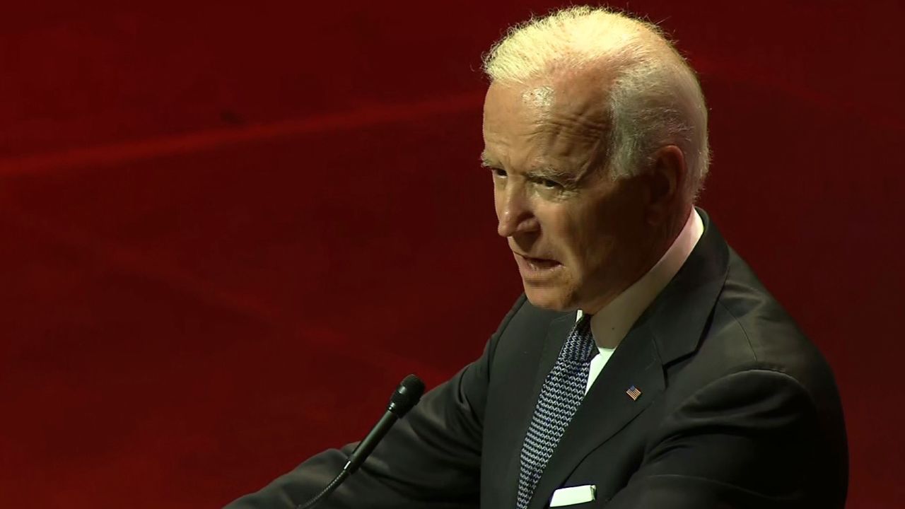 Biden rallies crowd with tough talk on Trump | CNN Politics Biden rallies crowd with tough talk on Trump | CNN Politics