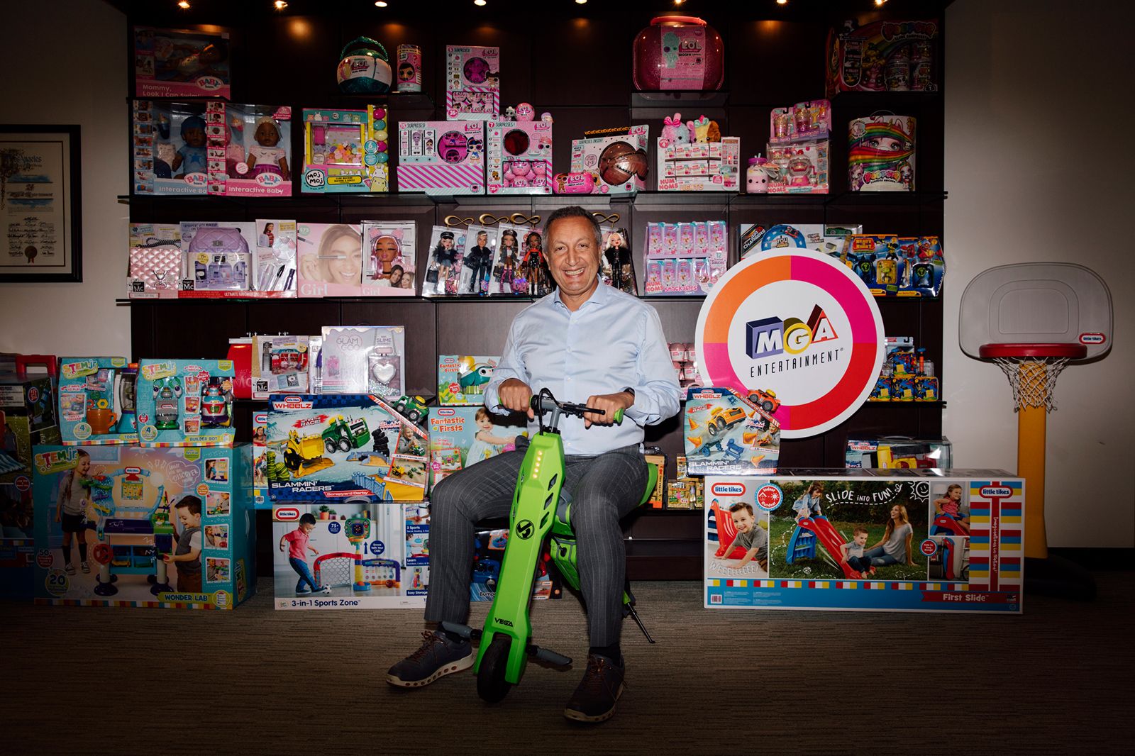 Mga Entertainment
