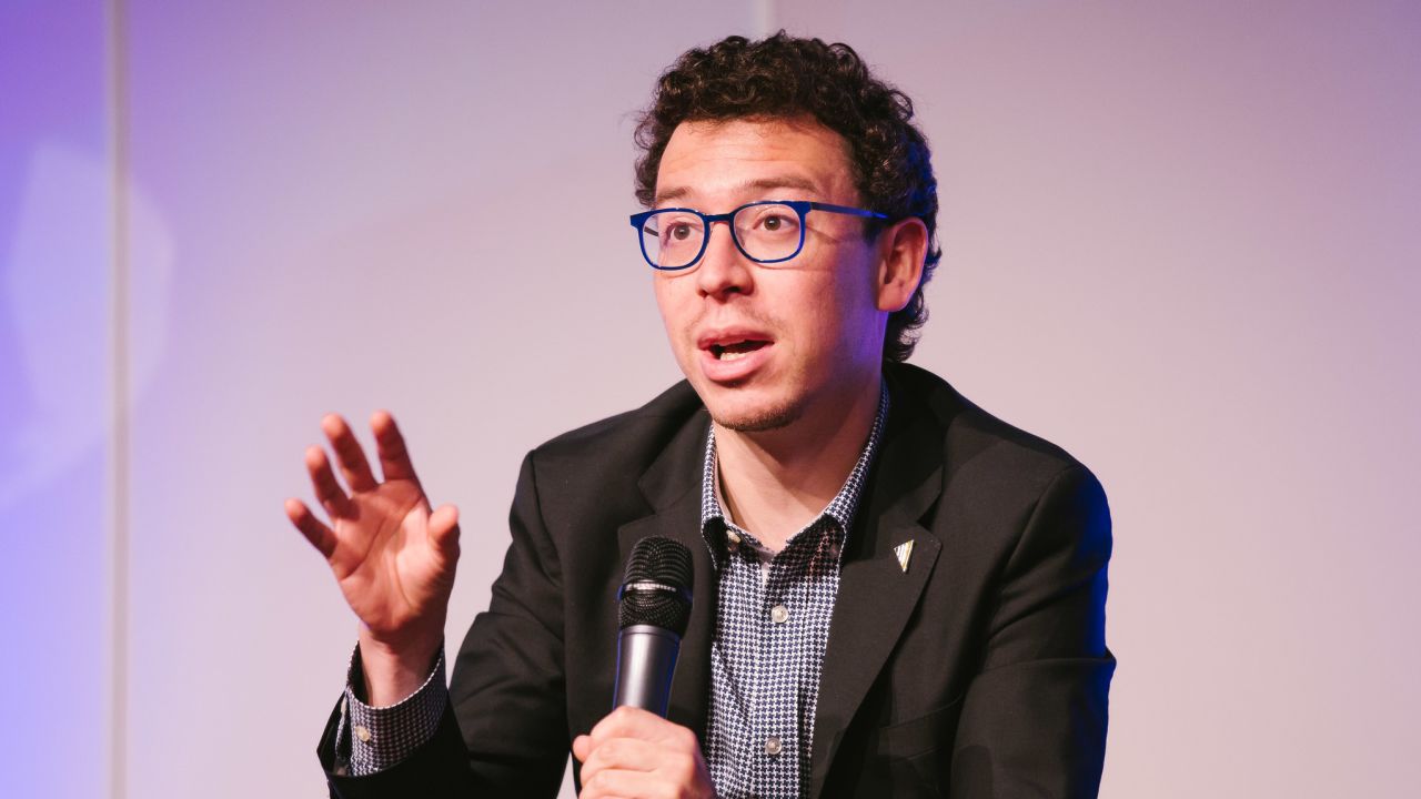 The internet threatened to speed up the death of endangered languages ...