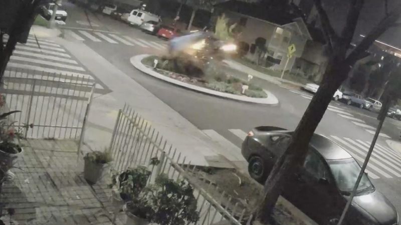 Car Goes Airborne After Smashing Into A Roundabout Cnn