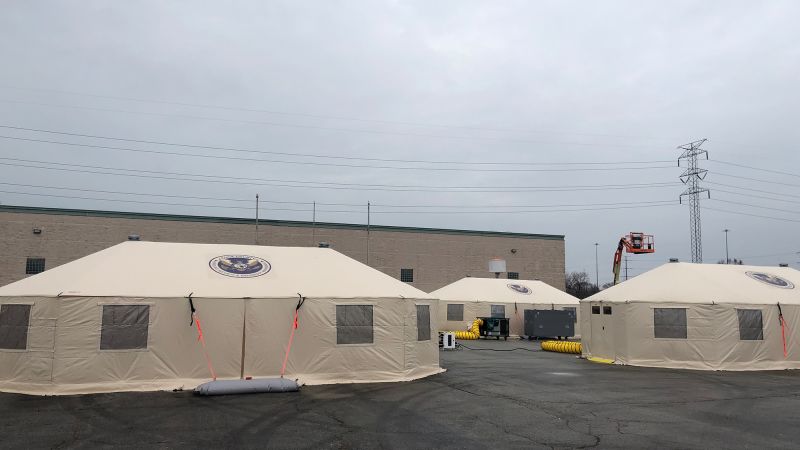 Cook County Jail reports first detainee death from coronavirus | CNN