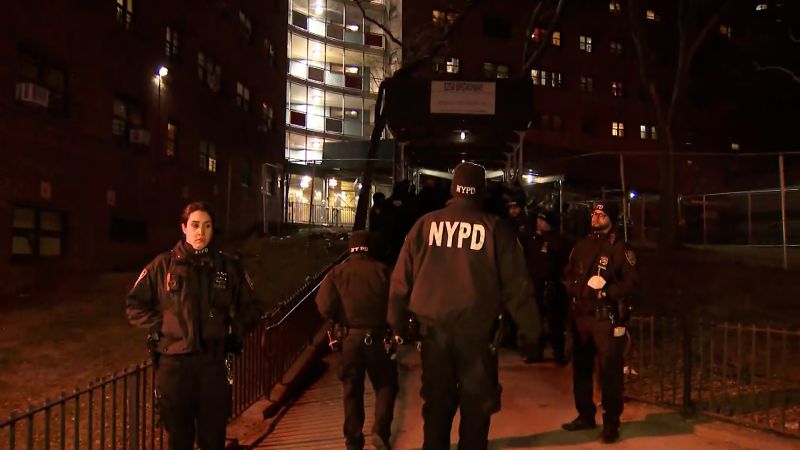 An Off Duty New York Officer Was Shot In The Foot Saturday Officials