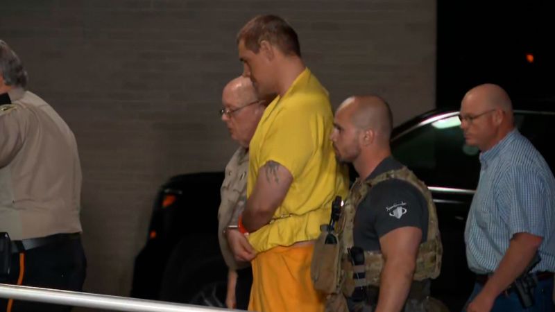 See Escaped Convict Casey White Return To Jail In Alabama Cnn