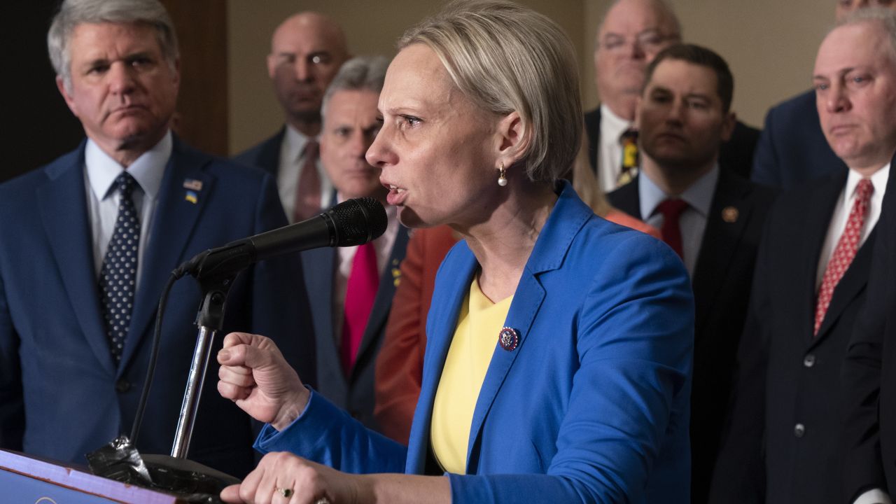Victoria Spartz Ukrainian Born Lawmaker Rankles Gop Colleagues Cnn