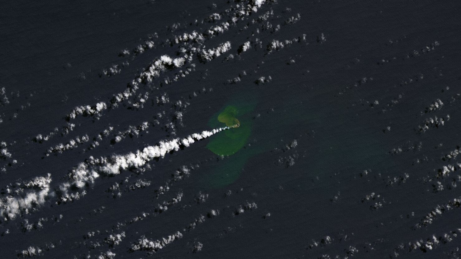 ‘Baby’ island appears in Pacific Ocean after underwater volcano erupts | CNN