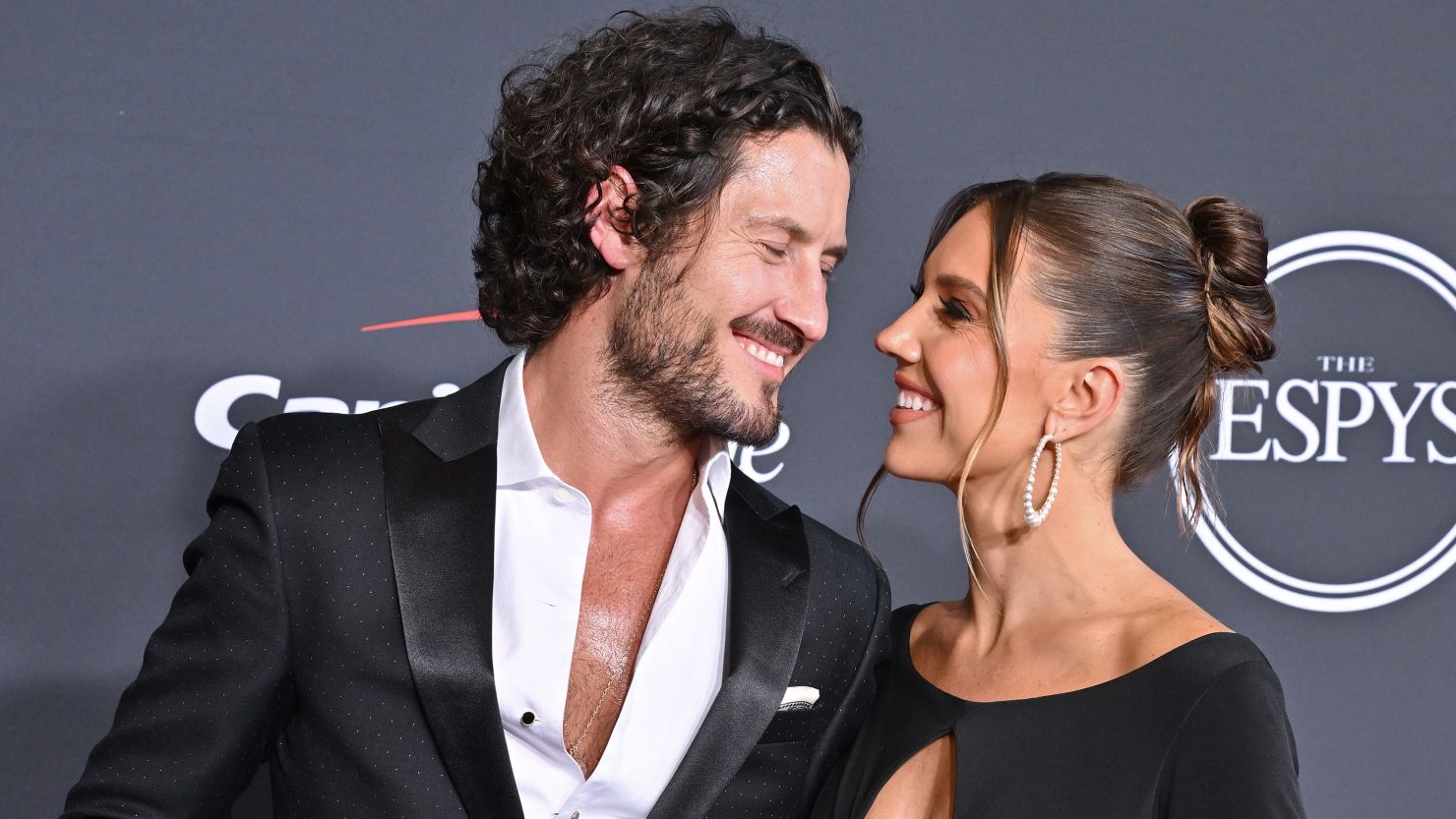 Jenna Johnson and Val Chmerkovskiy welcome first child | CNN