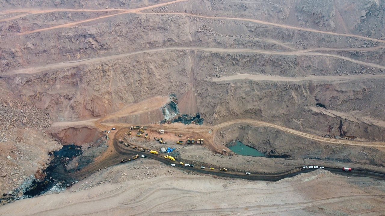China coal mine: Death toll rises in Inner Mongolia as rescue efforts ...