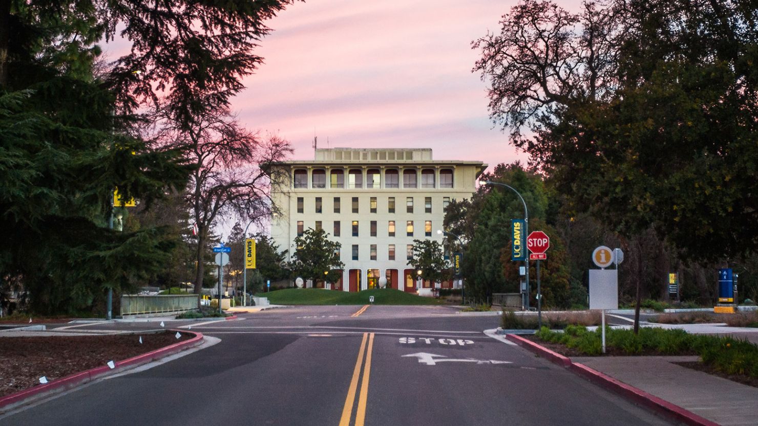Davis, California, knife attacks: 3rd stabbing in a week leaves college ... Davis, California, knife attacks: 3rd stabbing in a week leaves college ...