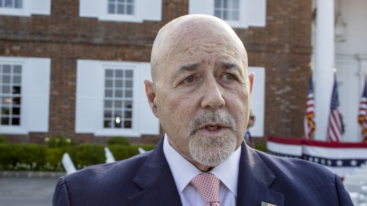 Trump ally Kerik will meet with special counsel 