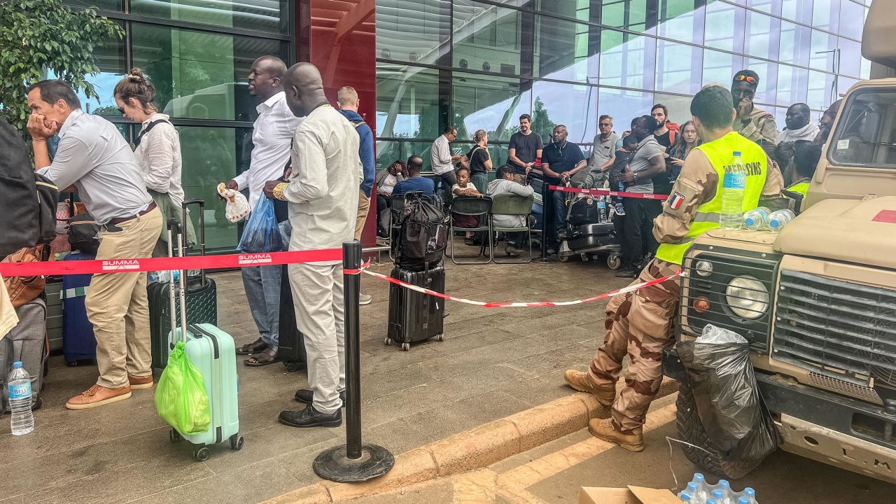 Niger coup: Europeans evacuated from West African country as neighboring juntas warn against ...