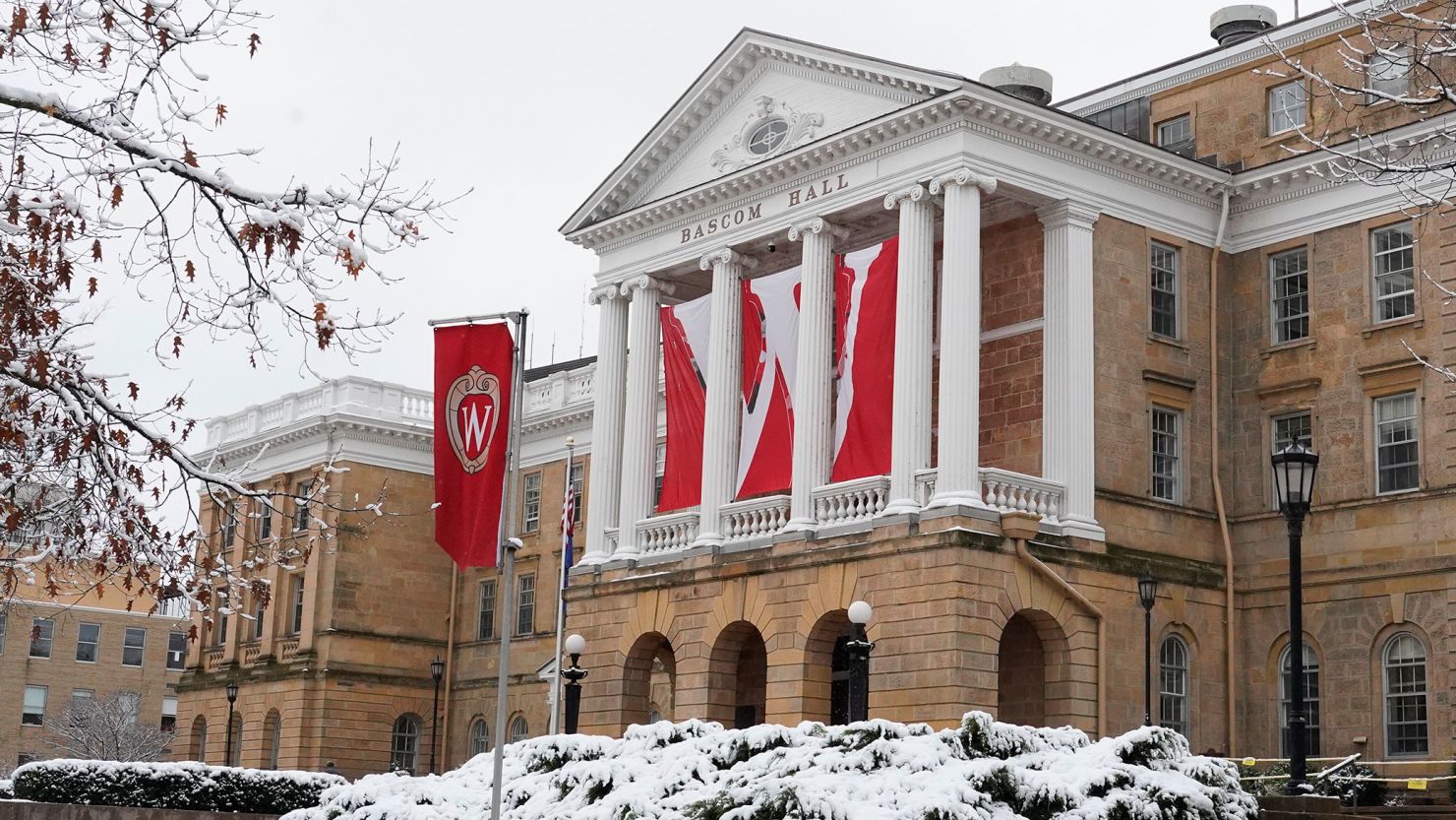 University Of Wisconsin System Board Approves Deal For 800 Million In