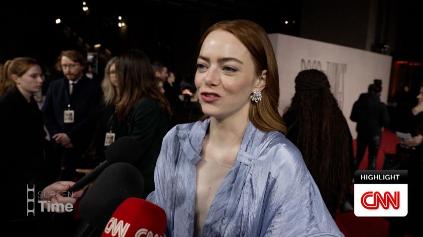 ‘poor Things Emma Stone Loves Every Aspect Of Bella Baxter Cnn