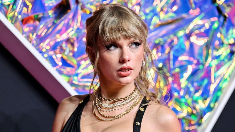 Taylor Swifts Mitarbeiter Sind Bestürzt über Artikel Der New York Times In Dem über Ihre