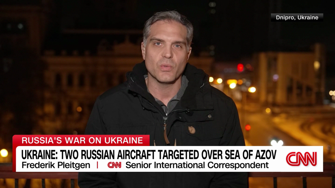 Ukraine targets two Russian aircraft over the Sea of Azov | CNN