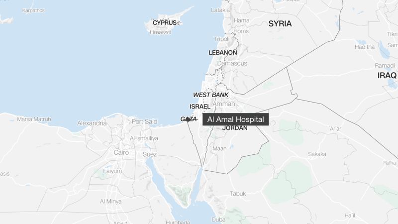 Des chars israéliens « tirent à balles réelles » sur le complexe ... Des chars israéliens « tirent à balles réelles » sur le complexe ...