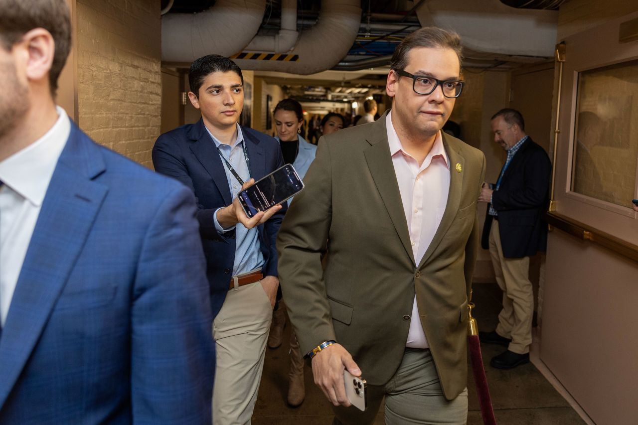 Live updates: George Santos pleads not guilty to federal charges | CNN ...