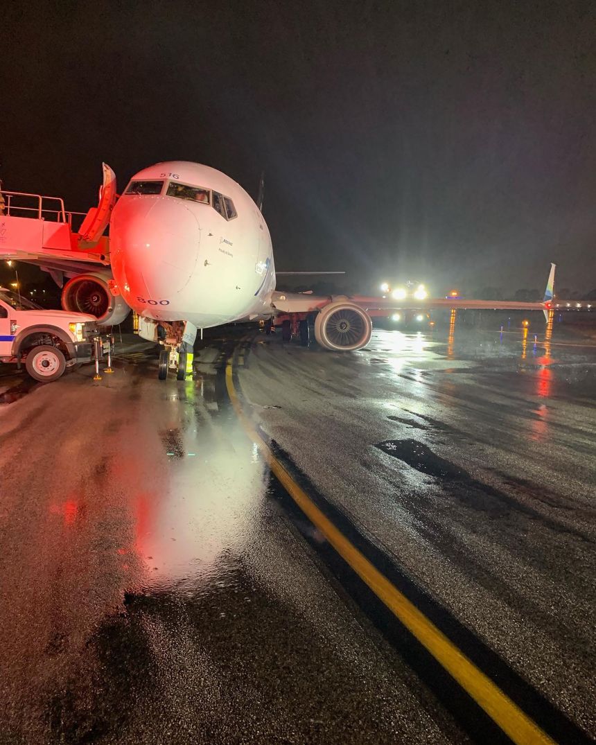 Landing gear collapse on Alaska Airlines 737 caused by ‘excessive grinding’ during maintenance ...