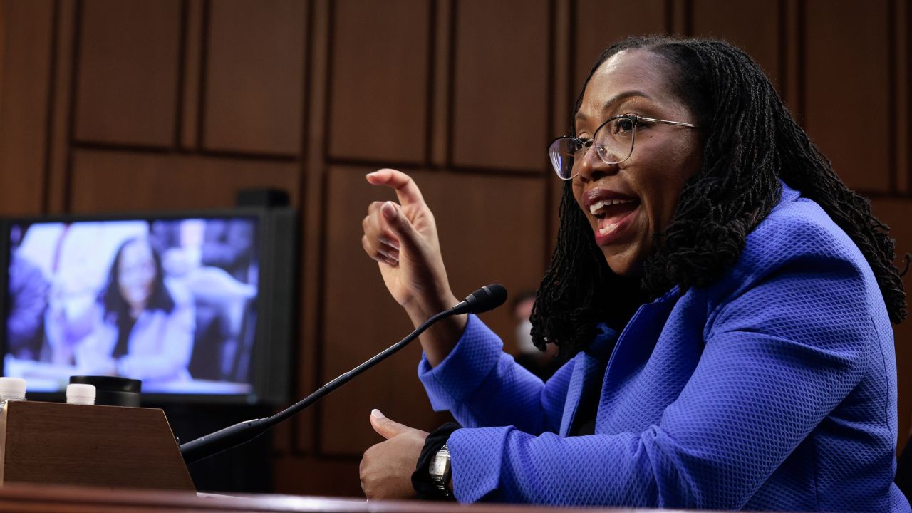 Live Updates Ketanji Brown Jackson Sworn In As Supreme Court Justice