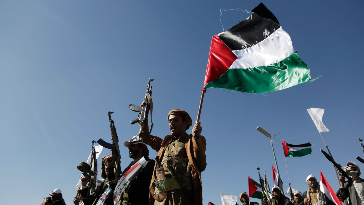 US intelligence assesses Houthis in Yemen in talks to provide weapons ... US intelligence assesses Houthis in Yemen in talks to provide weapons ...