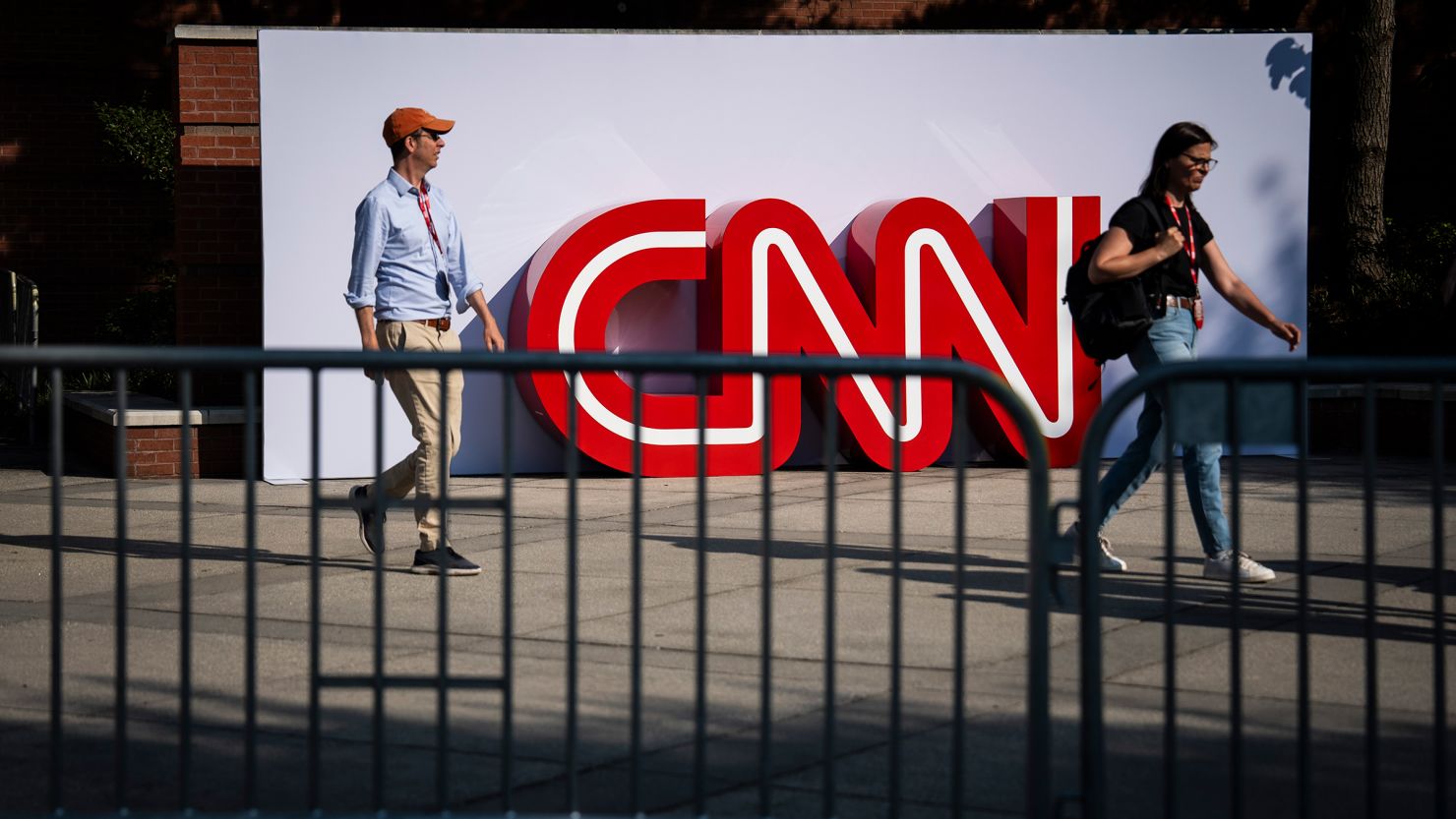 CNN launches a digital paywall, charging some users to read articles for the first time | CNN ...