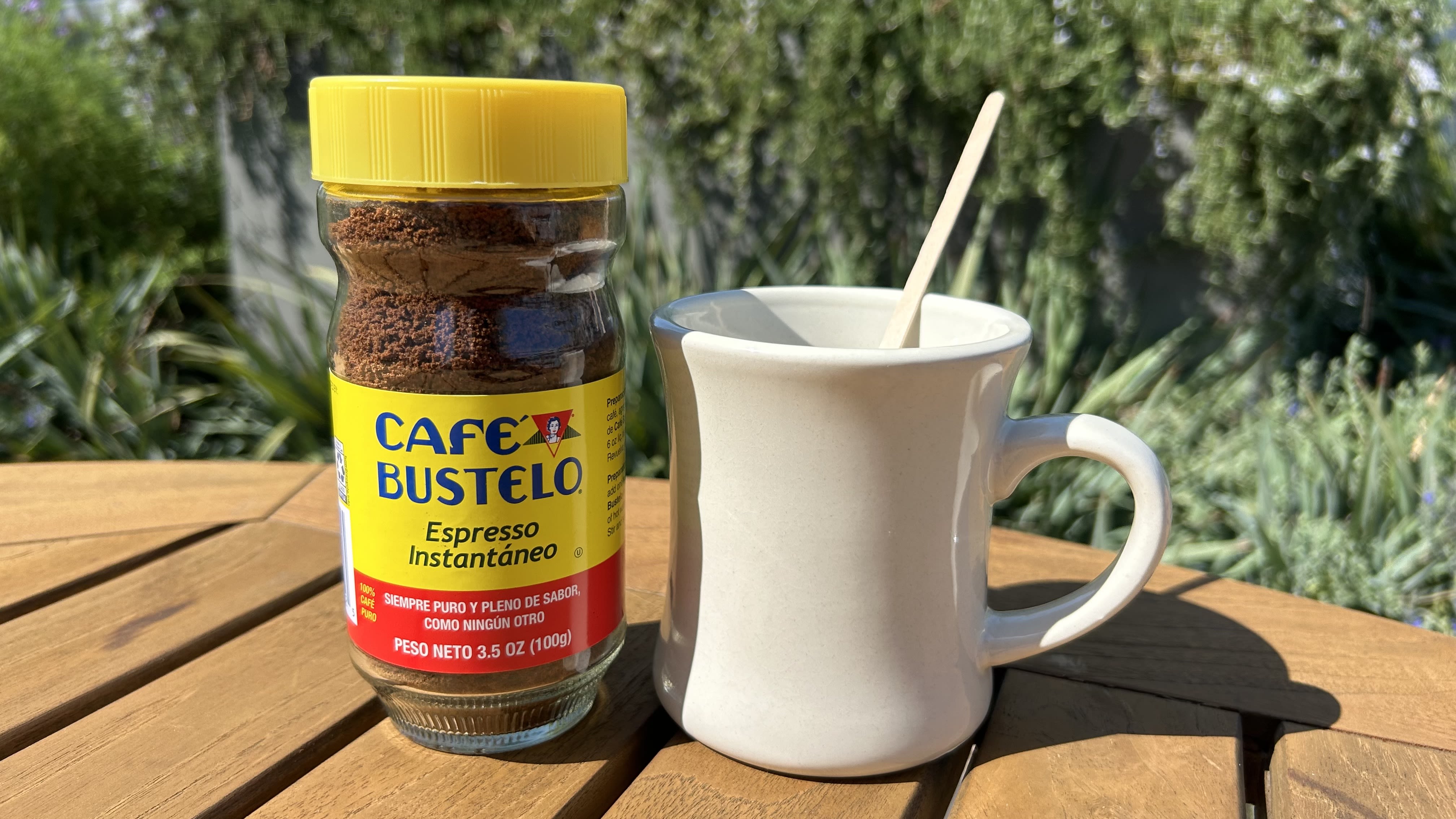 3.5 Oz Coffee Can Café Bustelo Decaffeinated Instant Espresso Coffee ...