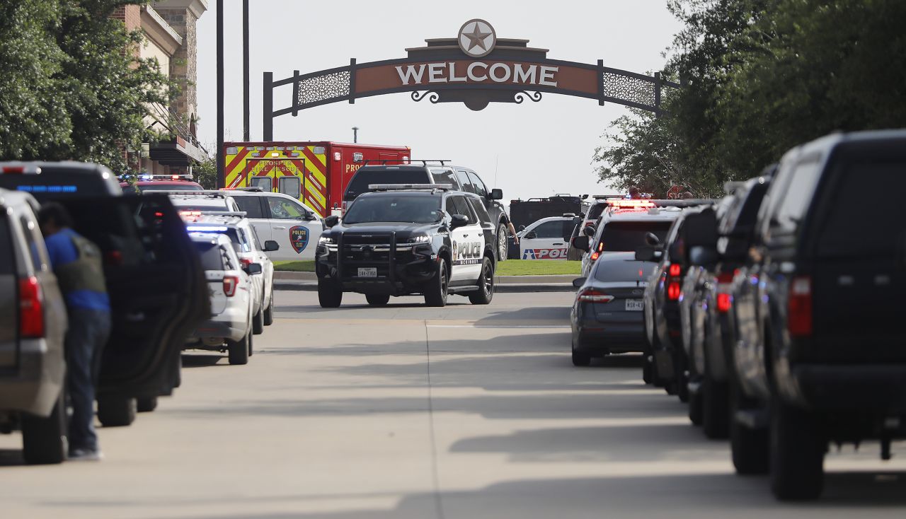 Live Updates Allen Texas Shooting At Outlet Mall Leaves At Least 8