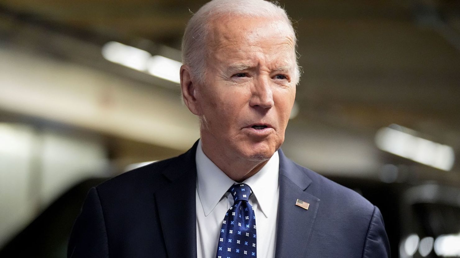 El Gobierno de Biden impondrá sanciones contra más de 500 objetivos rusos en respuesta a la ...