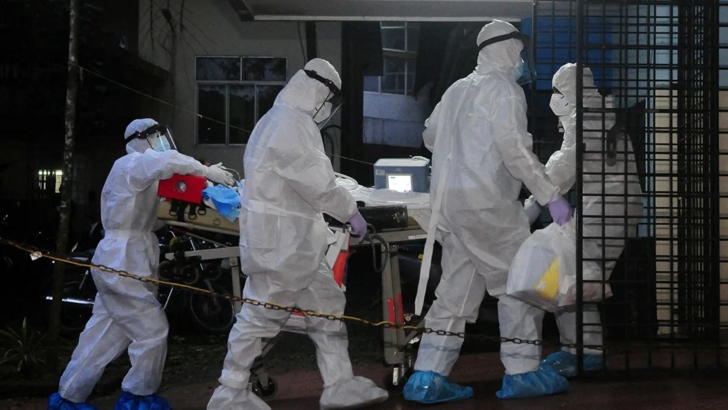 Una muerte por el virus Nipah pone en alerta a los funcionarios ... Una muerte por el virus Nipah pone en alerta a los funcionarios ...