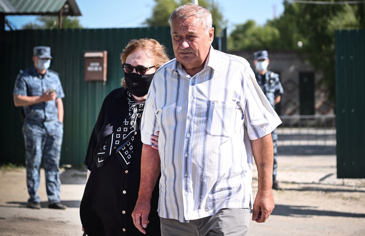 Live Updates Alexey Navalny Russian Opposition Leader Has Died Cnn