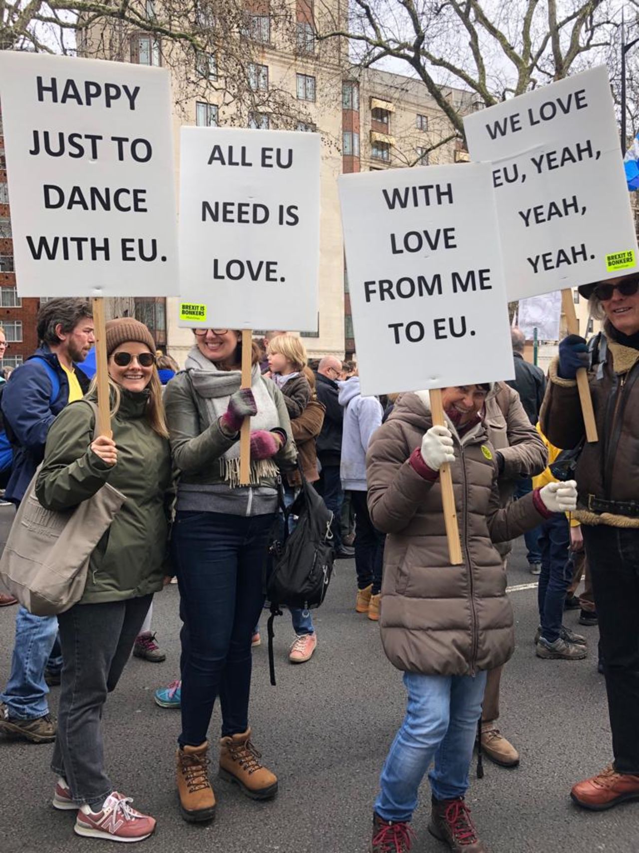 Brexit march: Thousands join ‘People’s Vote’ protest in London | CNN Brexit march: Thousands join ‘People’s Vote’ protest in London | CNN