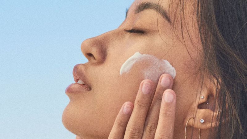 35 best face sunscreens recommended by dermatologists CNN Underscored