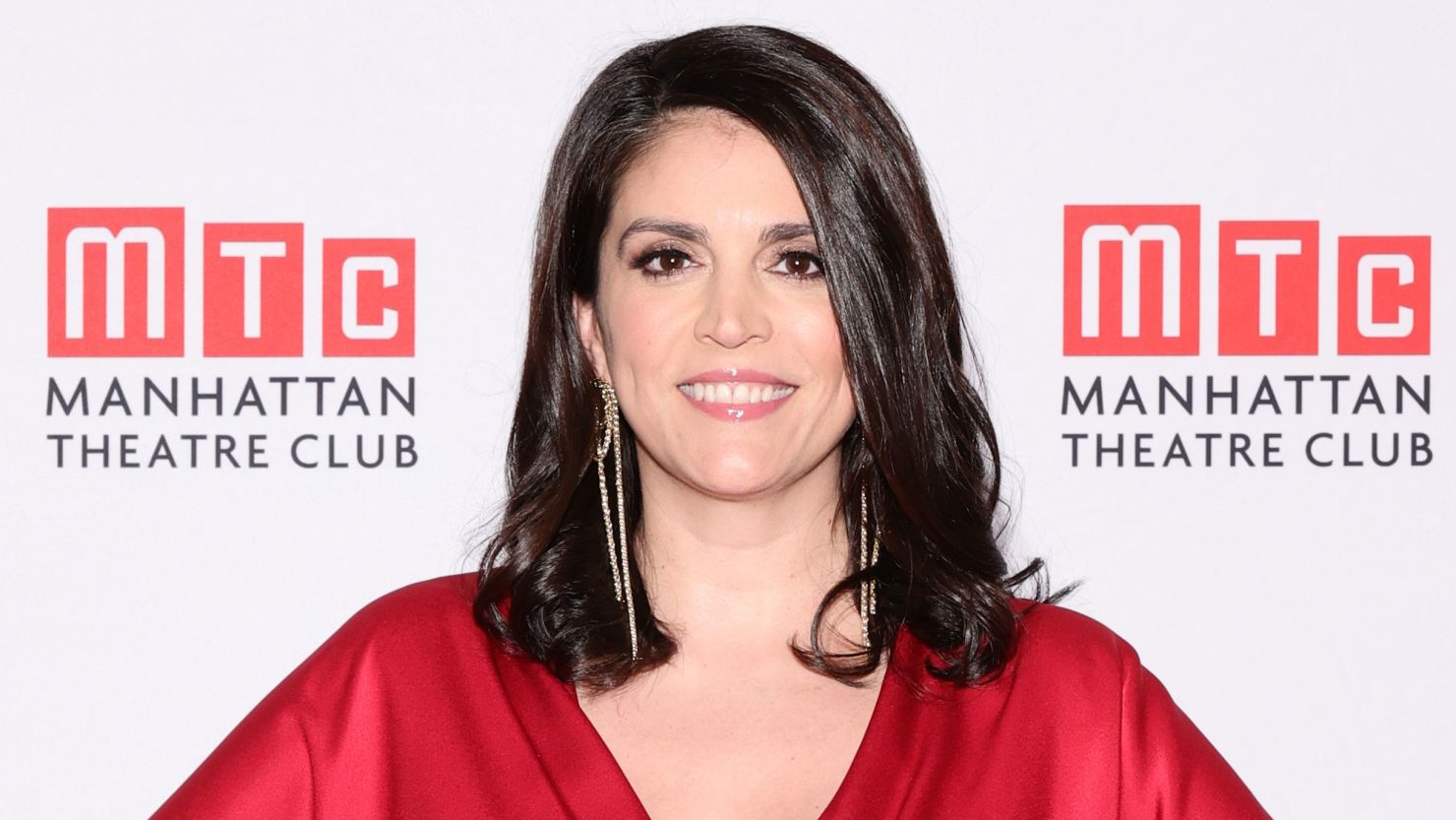 Cecily Strong Like Many Of Us Knew Her Fiancé Was Going To Propose