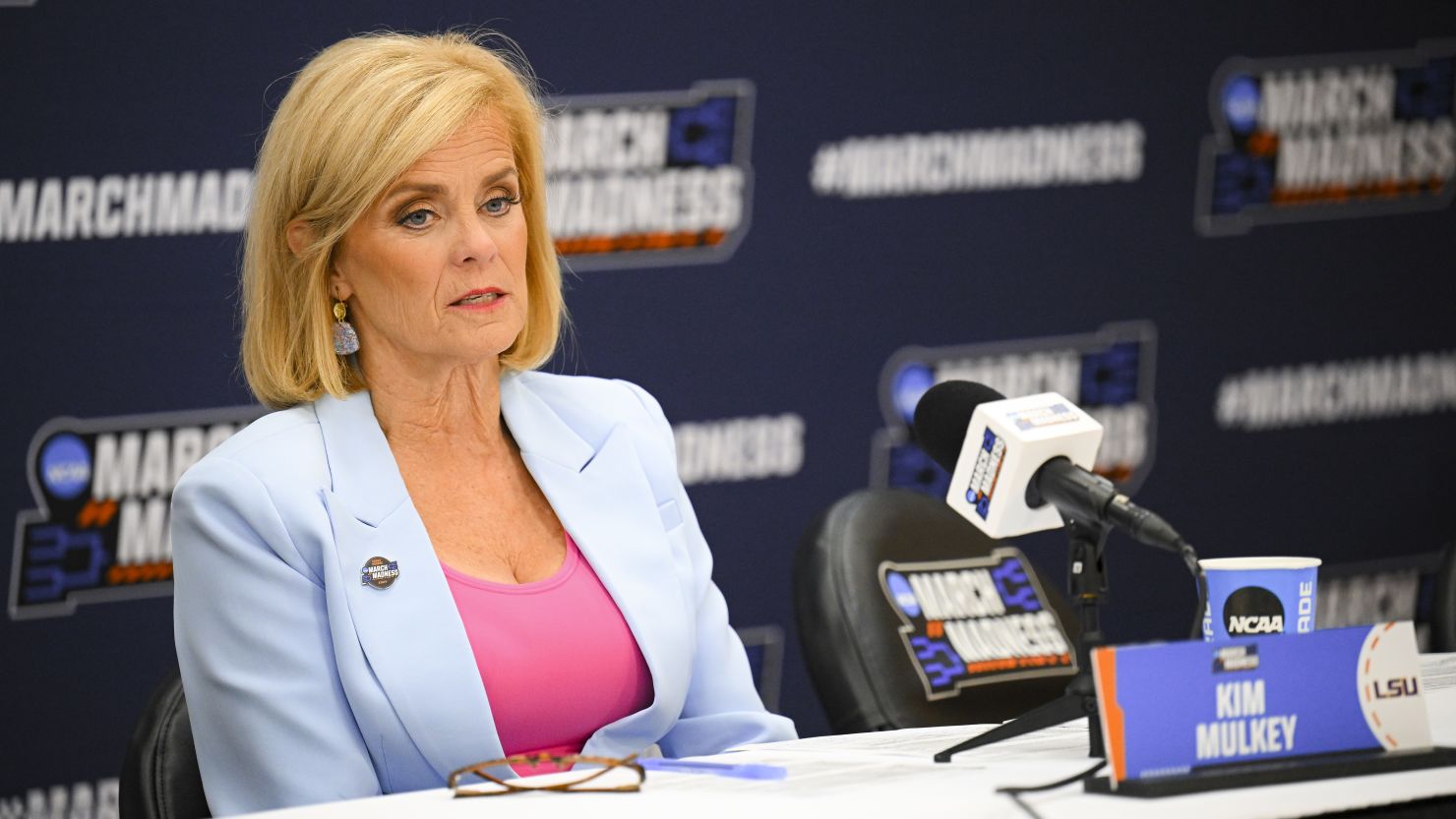 Kim Mulkey Washington Post Report On Lsu Head Coach An Unflattering Portrait But Short On