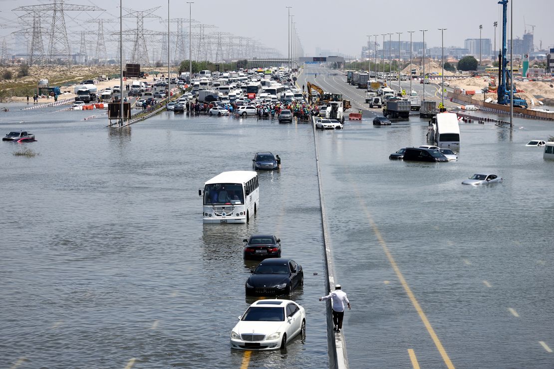 Dubai Floods 2024 Today - Debee Ethelyn Dubai Floods 2024 Today - Debee Ethelyn