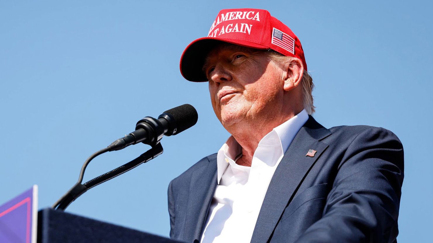 Trumps Vp Rollout And Convention Planning Complicated By Biden Woes As